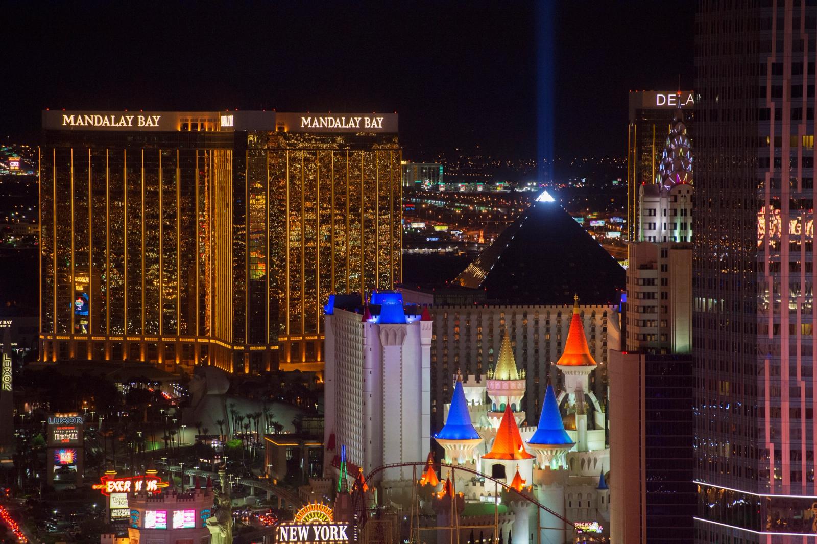 The Luxor Sky Beam Still Shines in Las Vegas - City Cast Las Vegas
