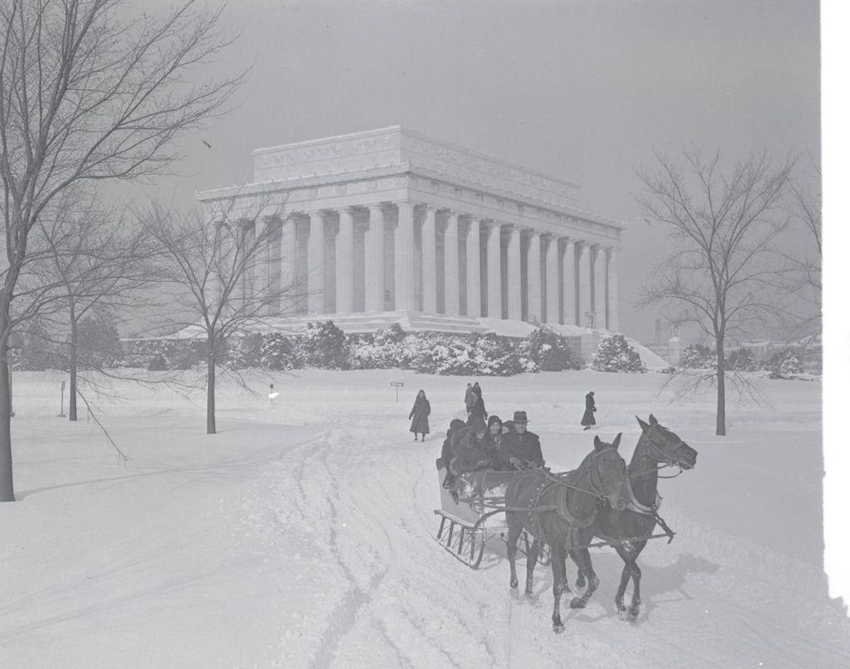 Pictures From DC's Famous 1912 Arctic Freeze - City Cast DC