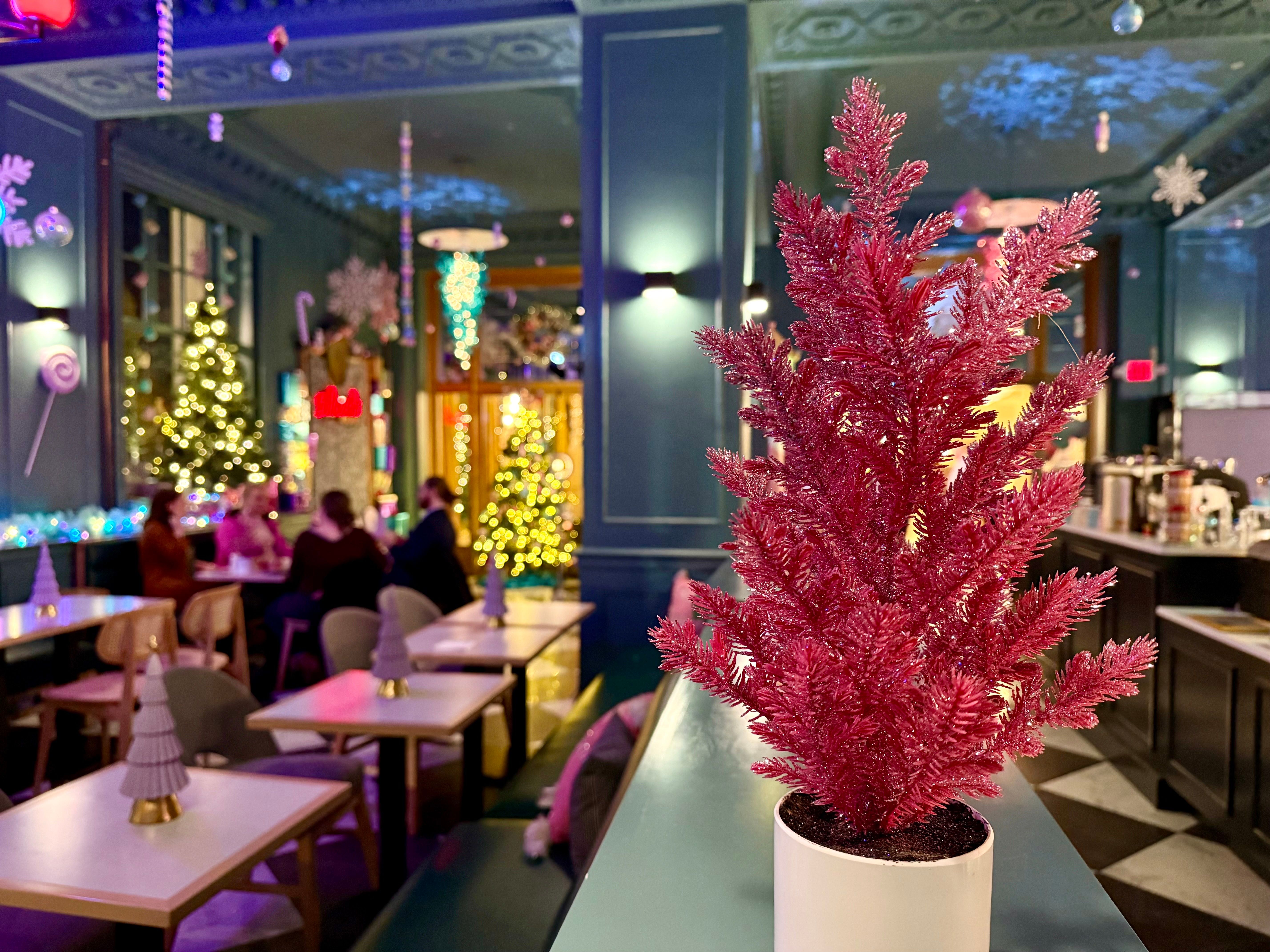 12 Holiday Pop-Up Bars in Pittsburgh - City Cast Pittsburgh