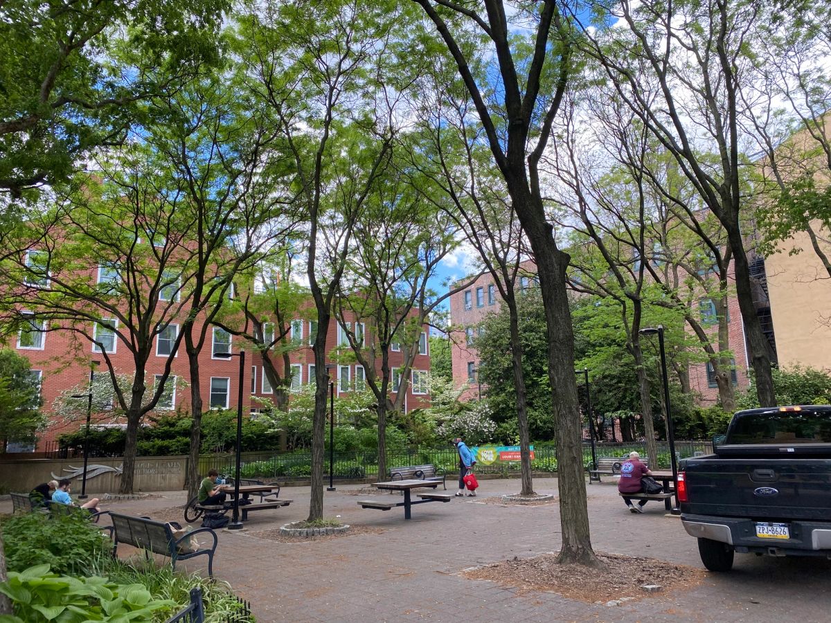 Washington Square West, Philadelphia: Neighborhood Guide - City Cast Philly