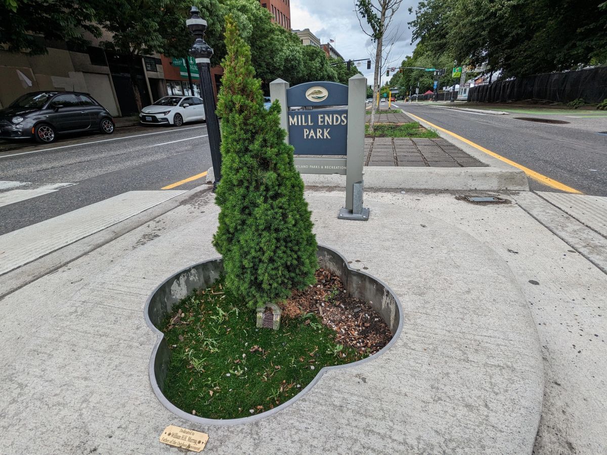 Portland, Oregon, Has the World's Smallest Park in the World - City ...