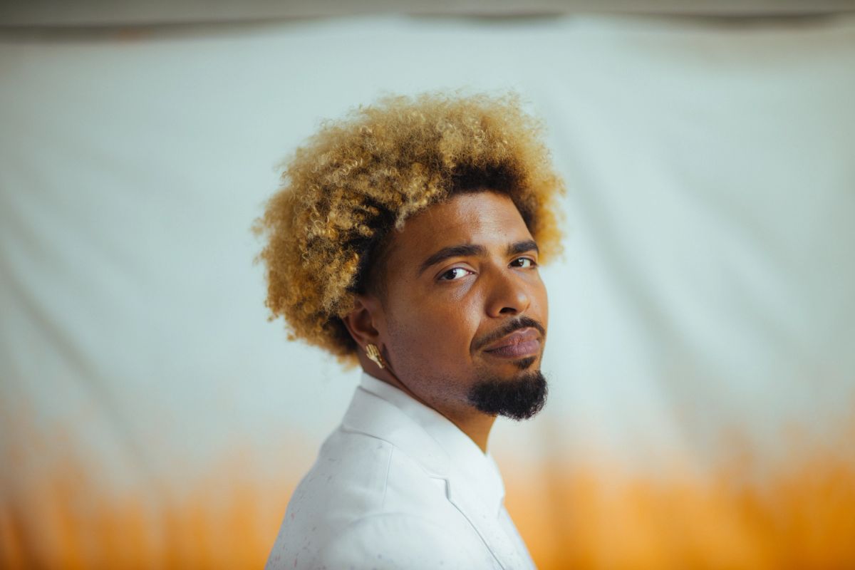 5 Questions with Devon Gilfillian - City Cast Philly