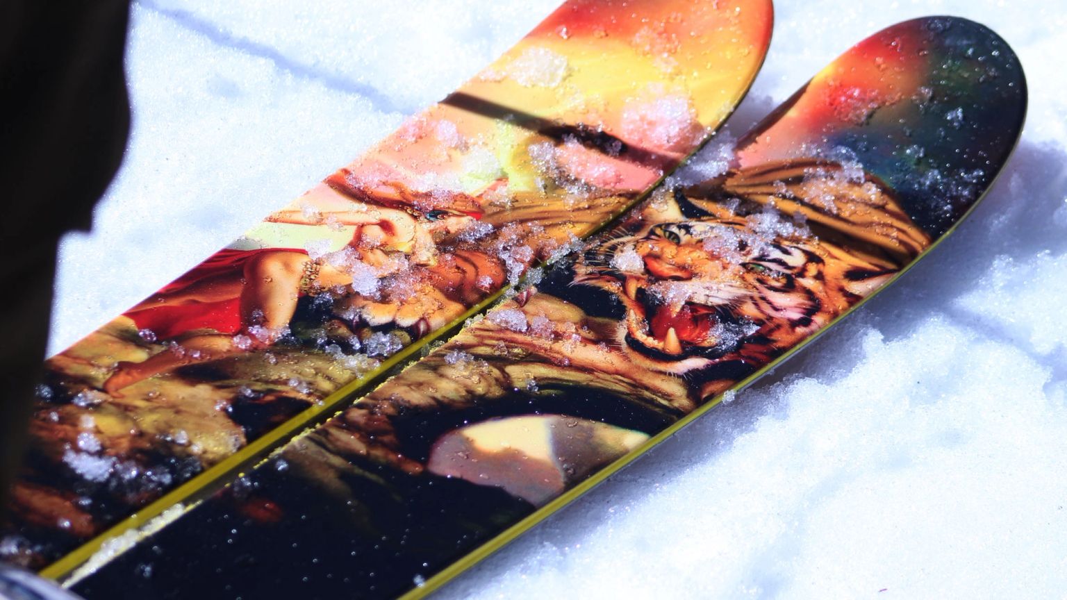 The Vacation "BEAST SLAYER" Julie Bell and Boris Vallejo x J Collab ...