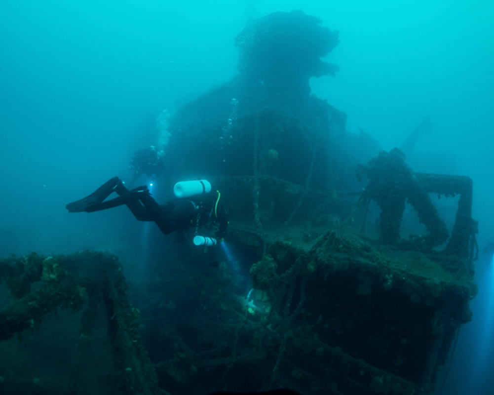 Diving in Iceland: Discover the Best Scuba Diving Spots