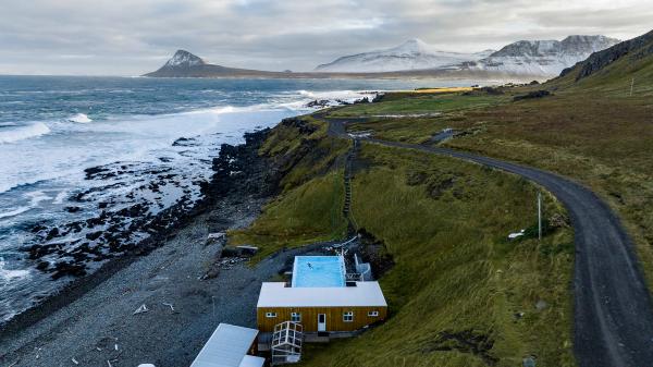 The Best Swimming Pools in Reykjavik: Hot Pots, Lagoons & Tips
