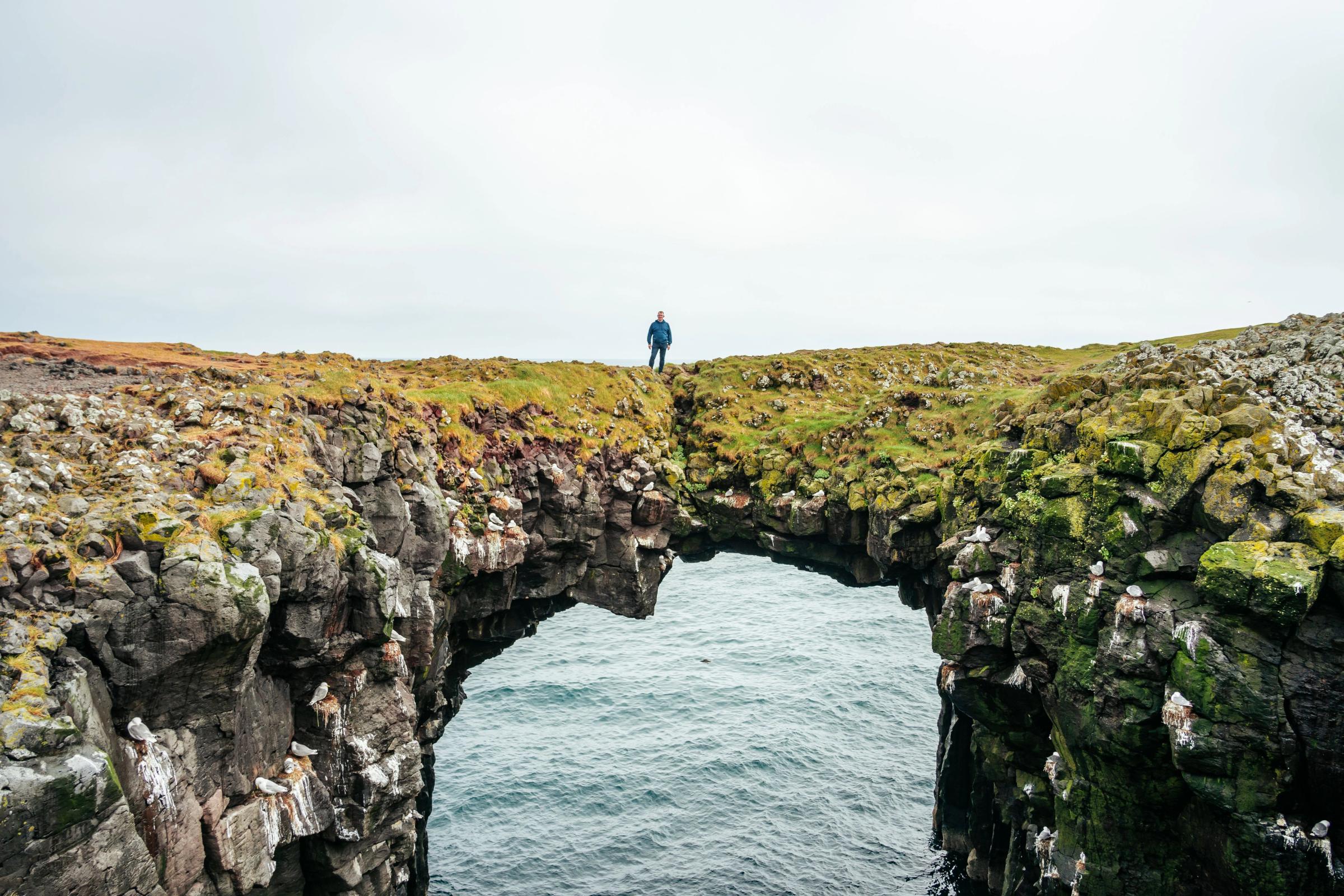 Gatklettur Full Guide: Iceland's Stunning Stone Arch