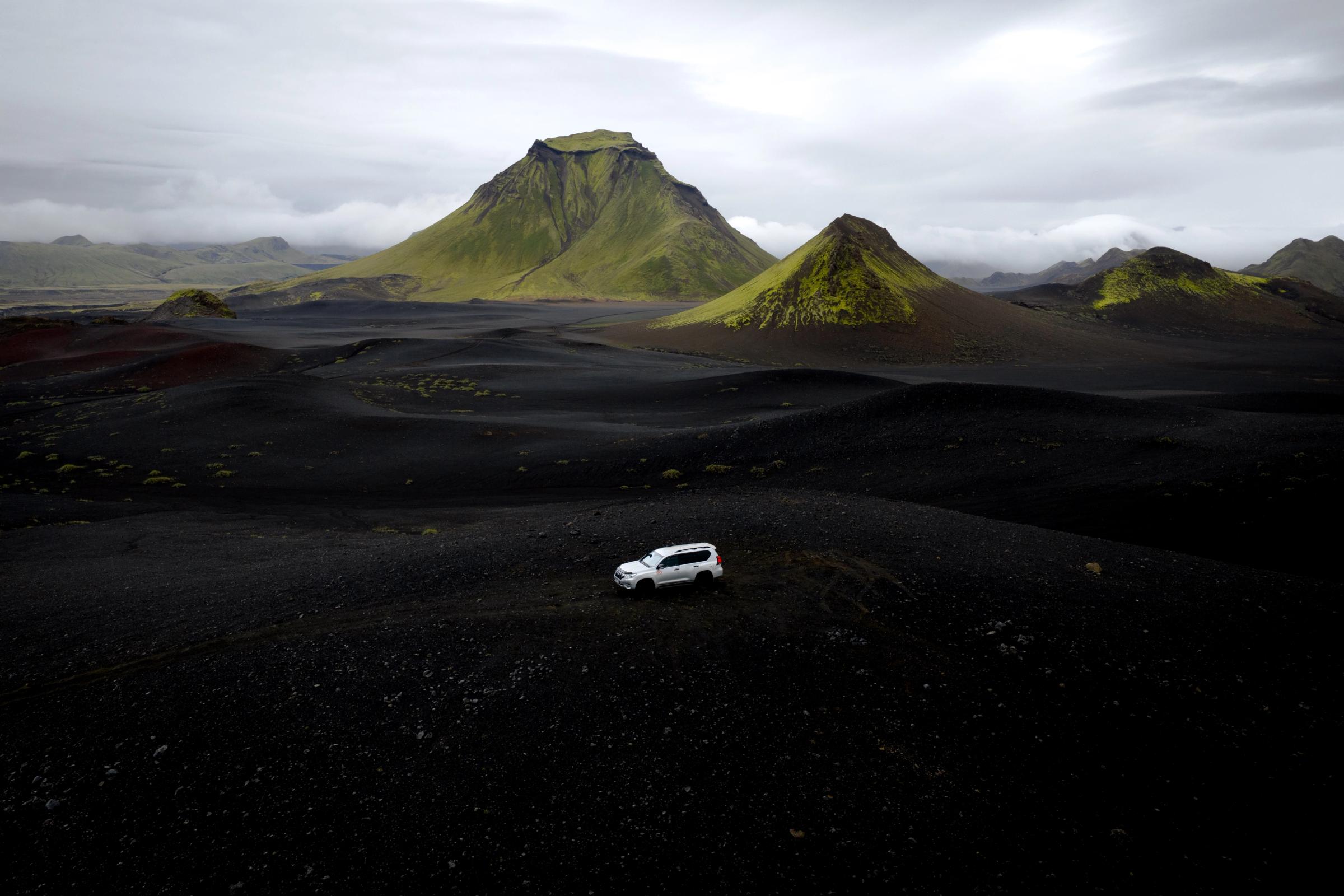 A Complete Guide to Iceland's Landscapes for Your 2026 Trip