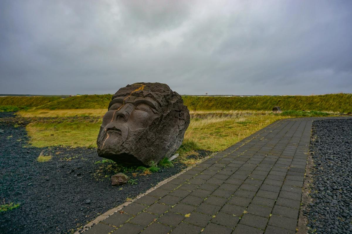 Discover The Reykjanes Peninsula: Iceland's Volcanic Wonderland