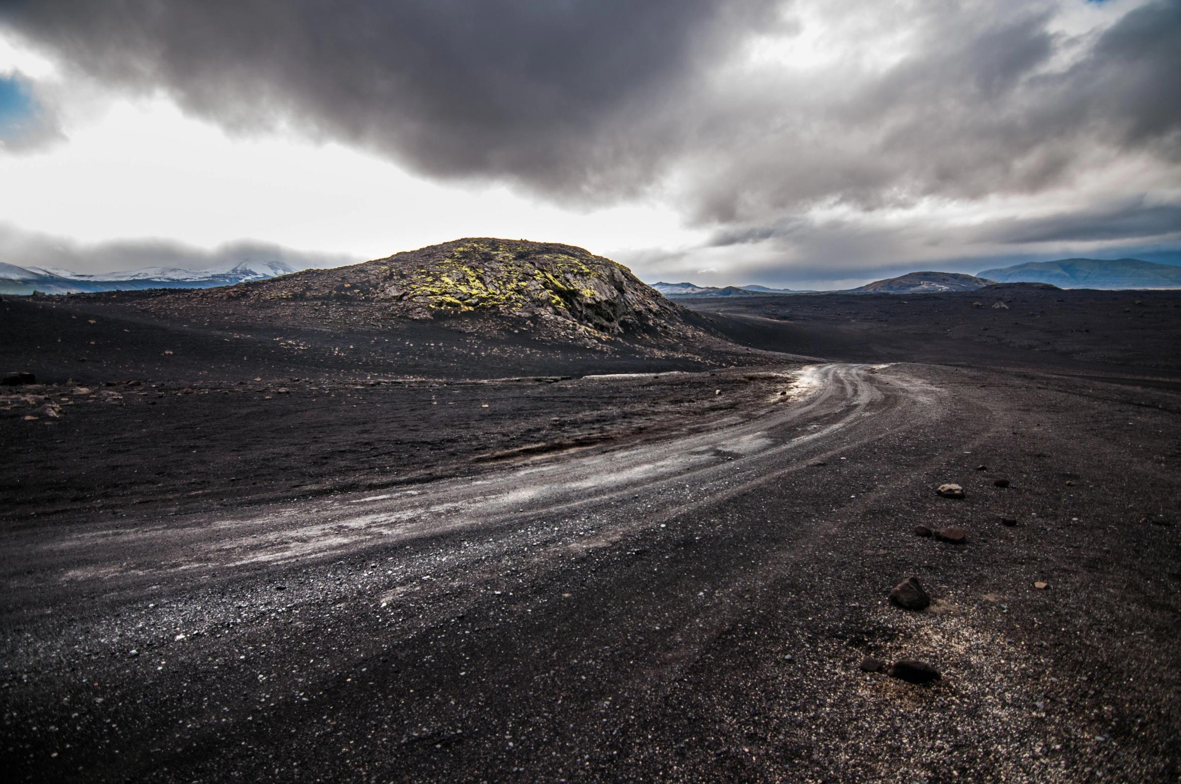 A Complete Guide to Iceland’s Roads and Road Conditions