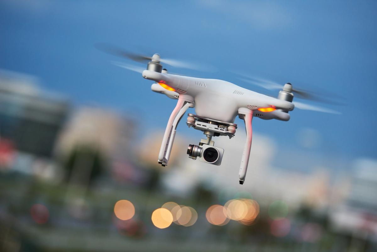 Guide to drones in ICeland