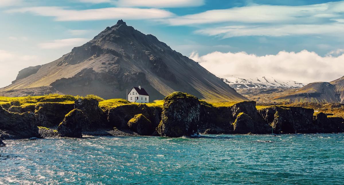 Complete Guide to Arnarstapi: Nature, Culture and Mythology