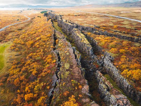 Þingvellir National Park Guide: Attractions, Location, Weather, etc