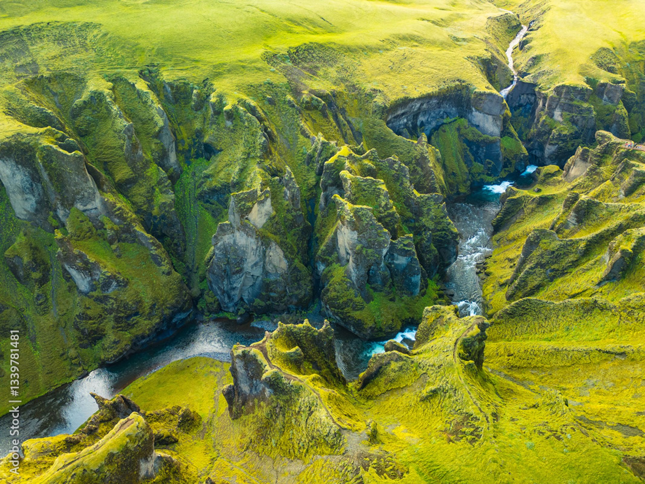 Complete Guide to Katla Ice Cave: Tours, When to Visit, Etc