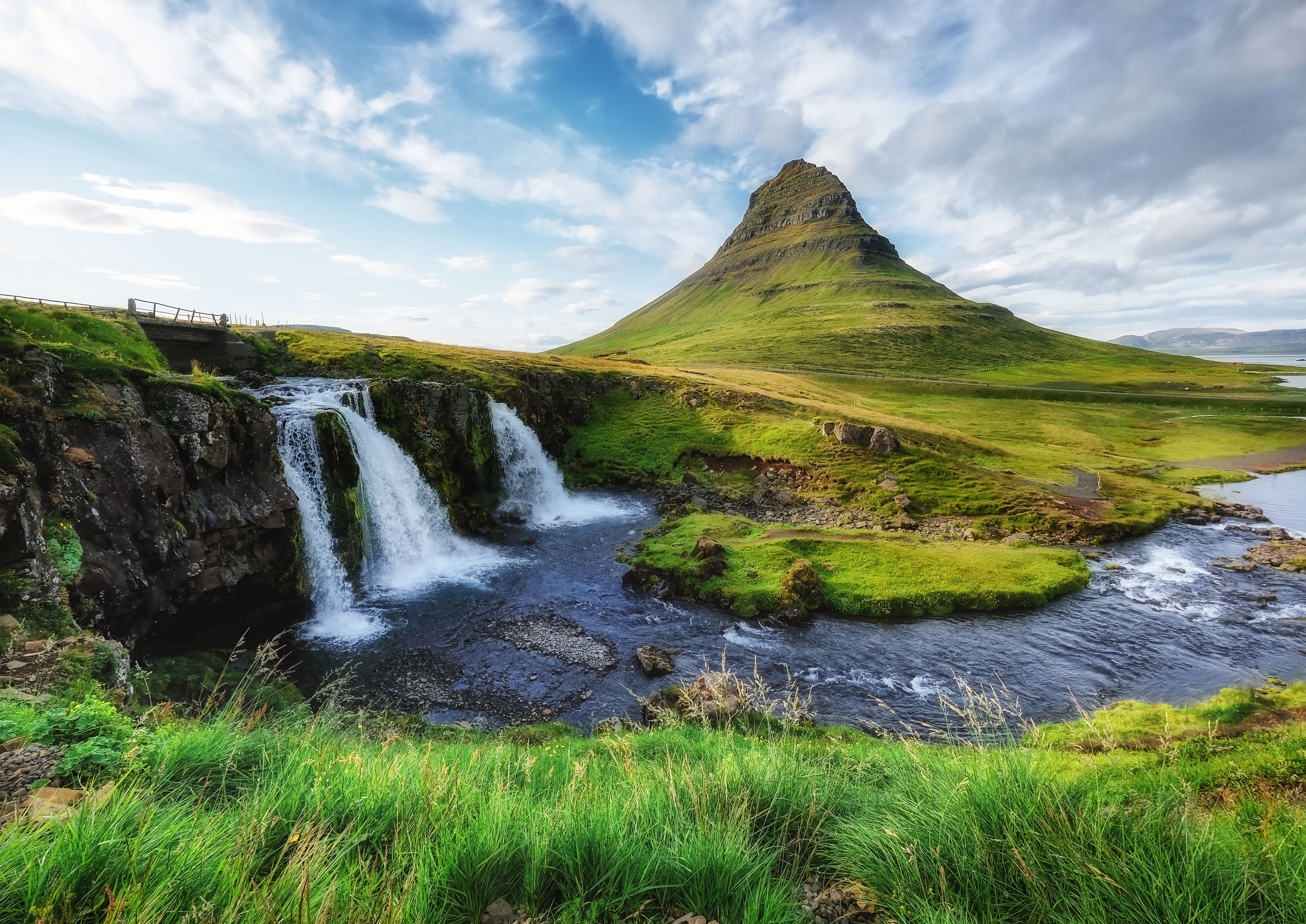 Kirkjufell Mountain Guide: Key Information For a Perfect Visit