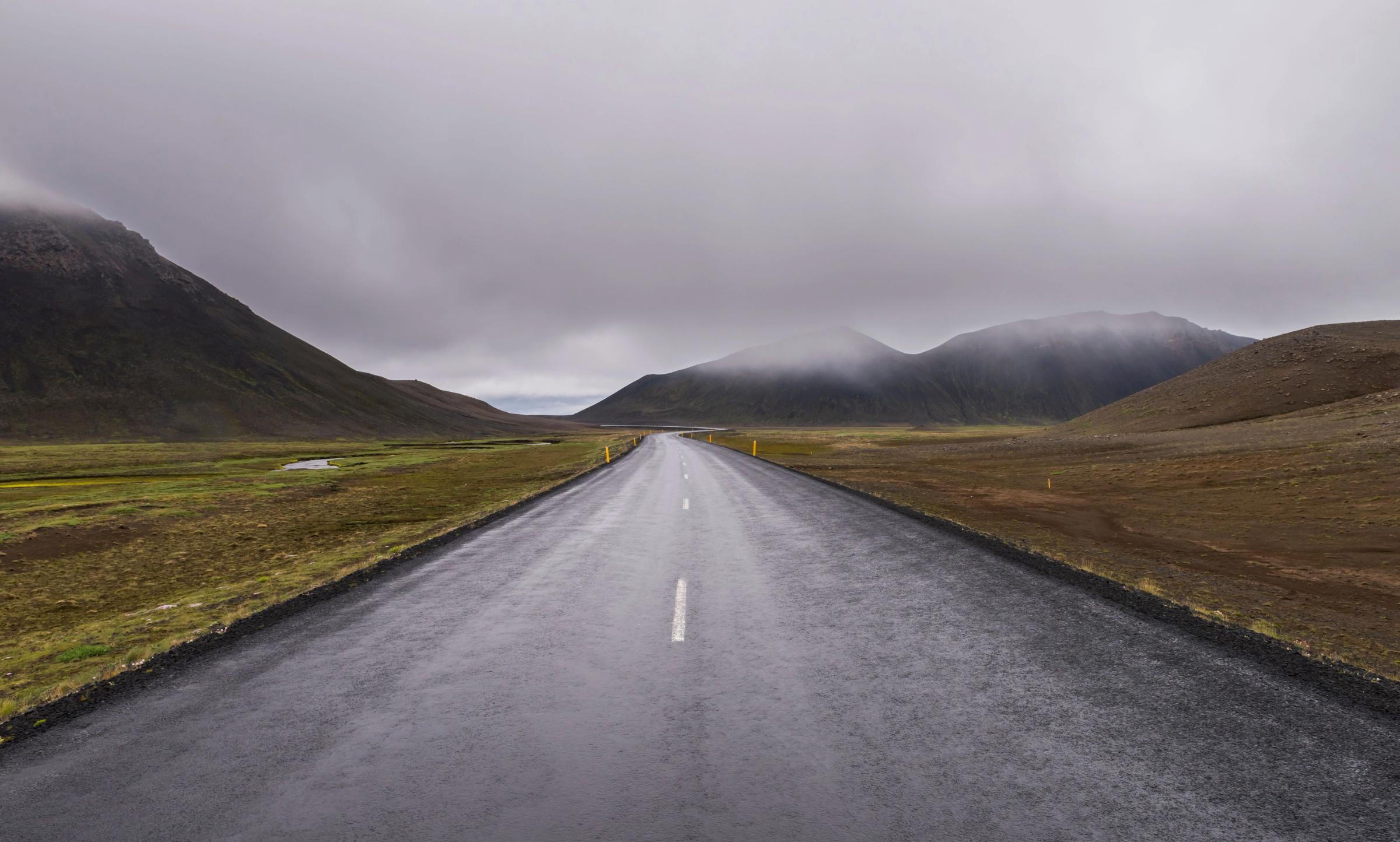 Does it Rain a Lot in Iceland? A Month by Month Guide