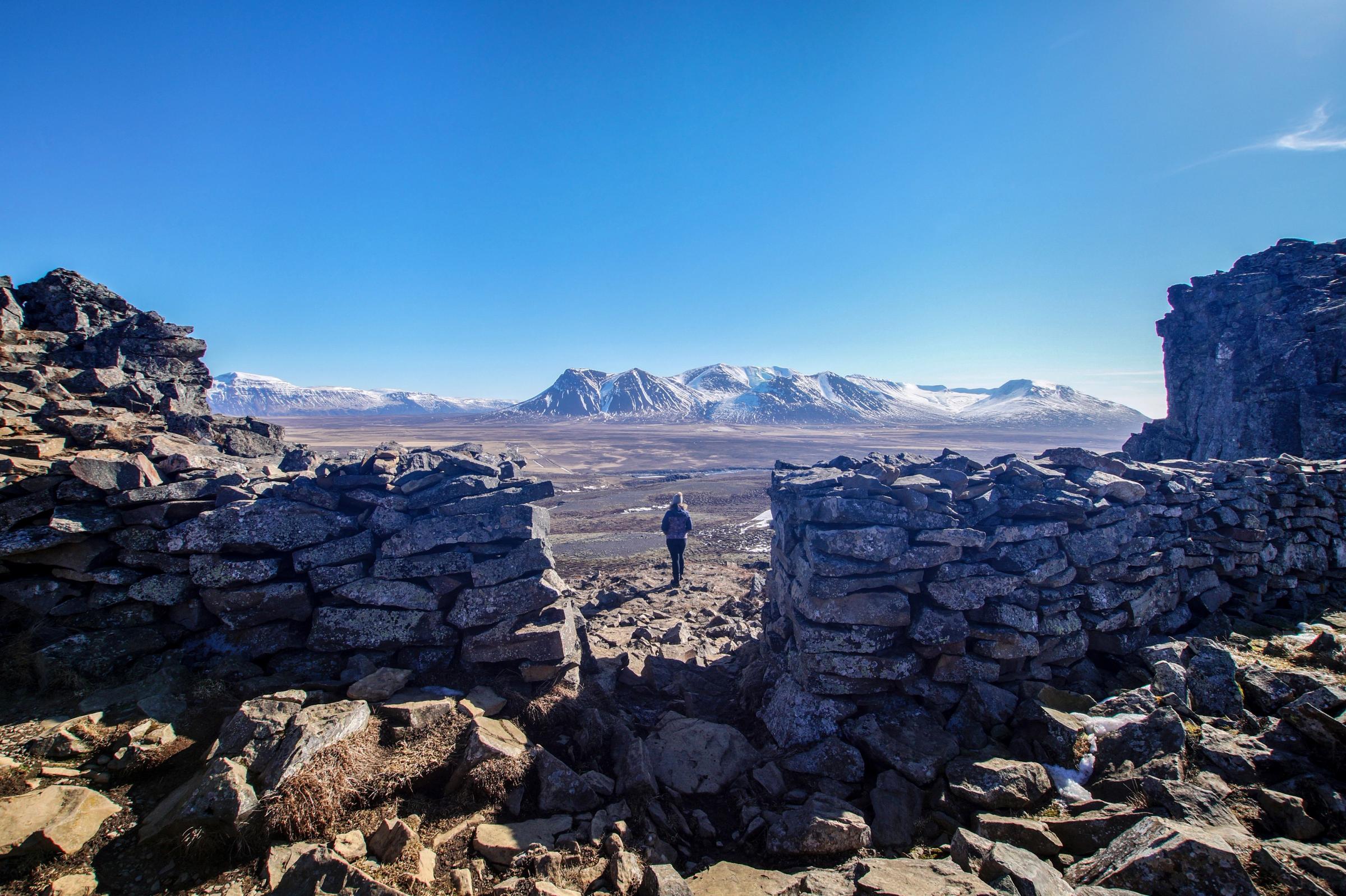 Borgarvirki: A Travel Guide to the Natural Basalt Fortress in Iceland