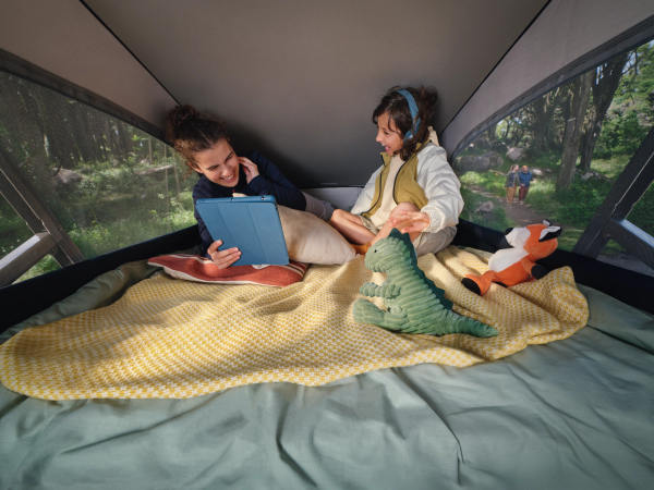 Go 4x4 California Beach Camper | Sleeps 4 | Go Campers Iceland