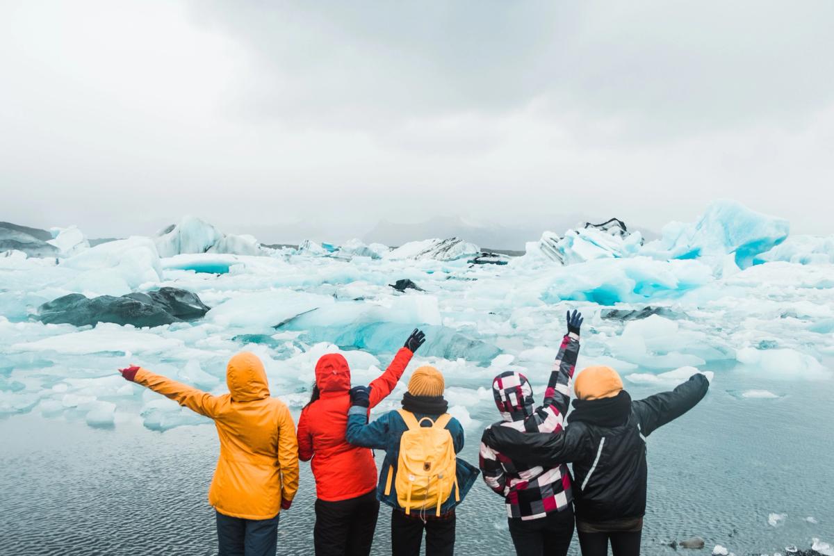 The Complete 2026 Guide To The Public Transport in Iceland