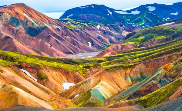 Weather in Iceland in June: What to Expect in 2026