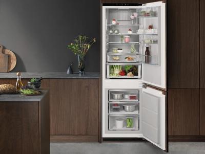 Kühl-Gefrierkombinationen | AEG