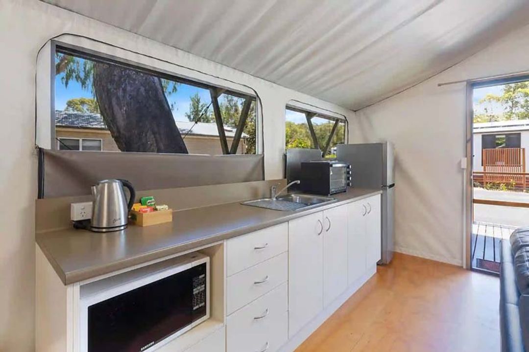 Deluxe Beach Tent | Jimmys Beach Holiday Park | Reflections Holiday Park