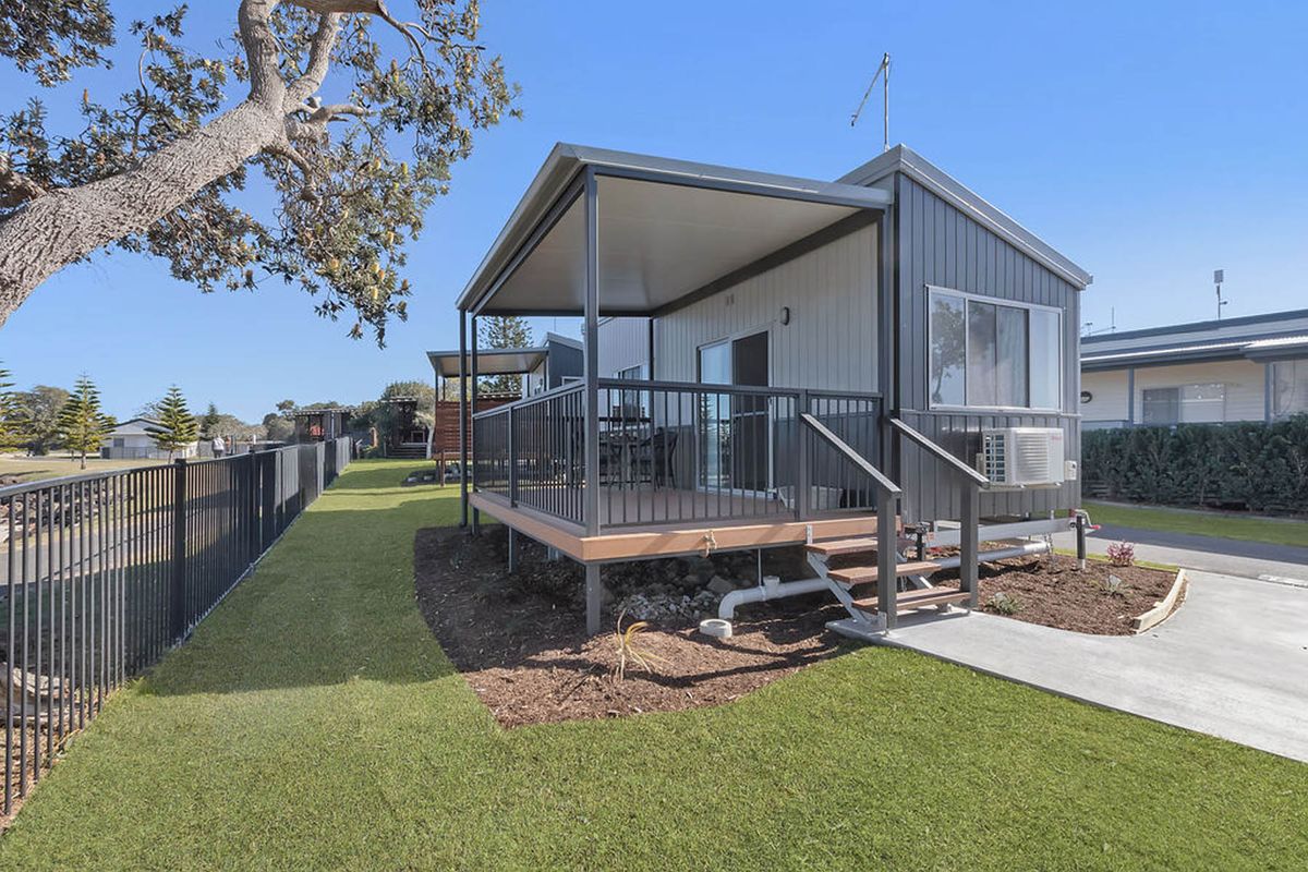 Premium Tiny Home | Shaws Bay Holiday Park | Reflections Holiday Park