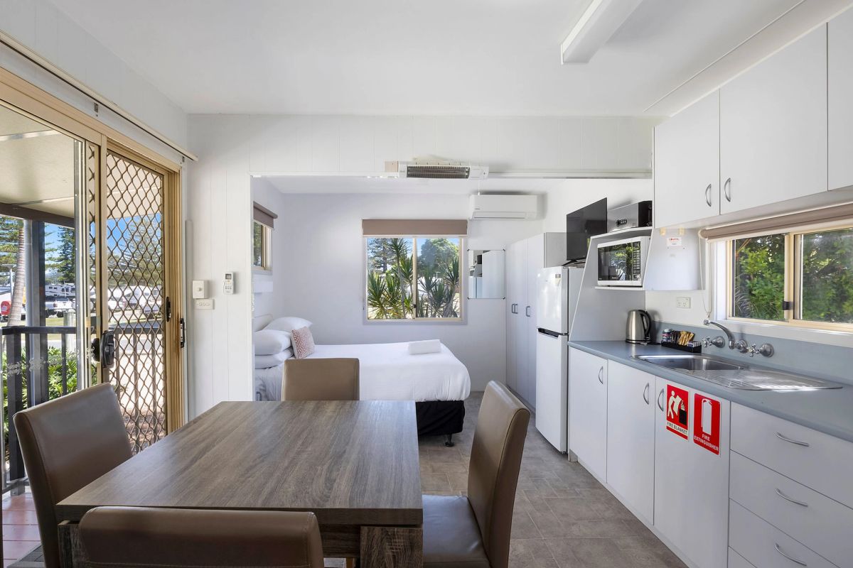 Forster Beach Economy Cabin - 4 Guests | Reflections Holidays