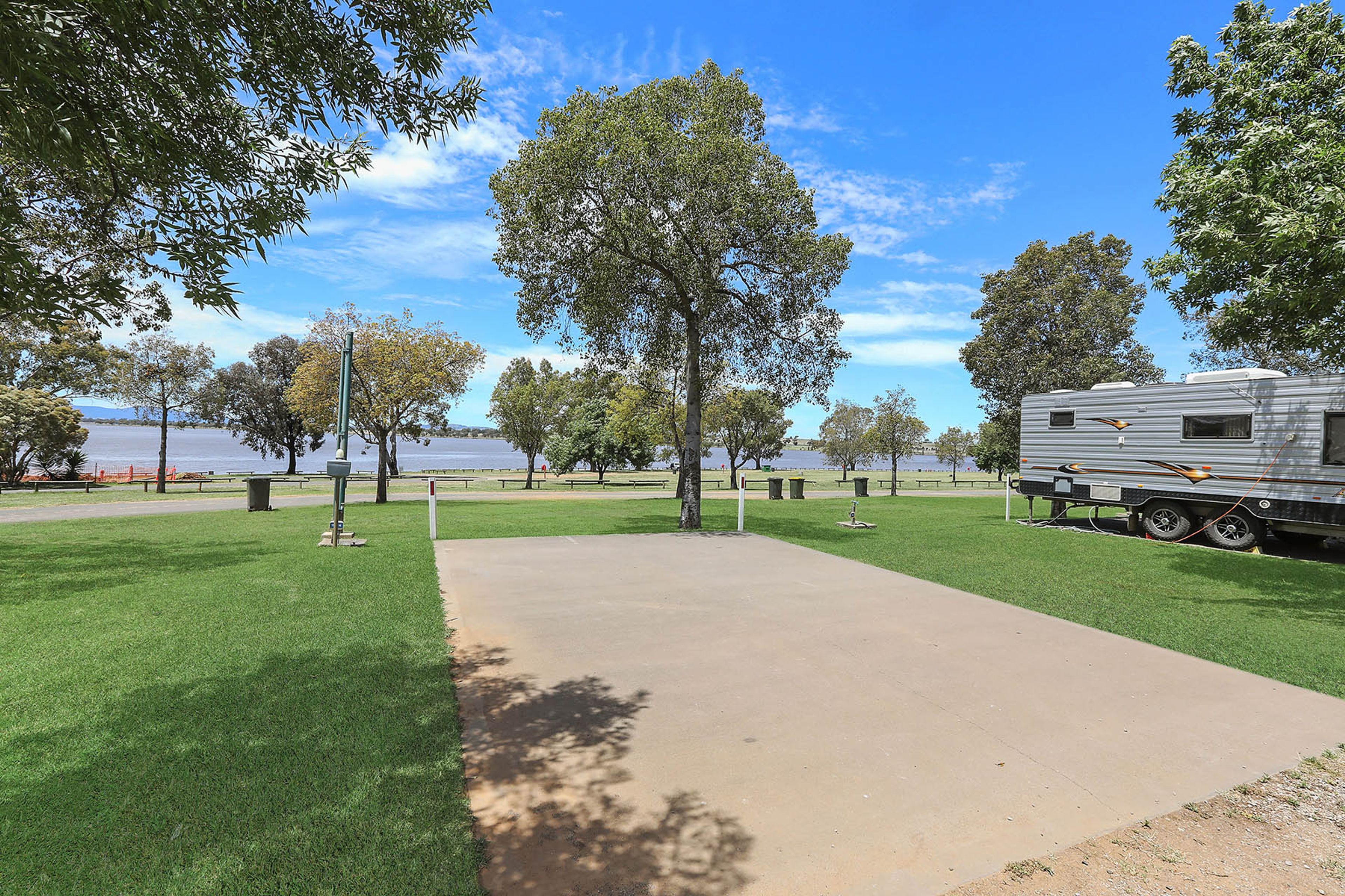 Standard Powered Site | Lake Keepit Holiday Park | Reflections Holiday Park