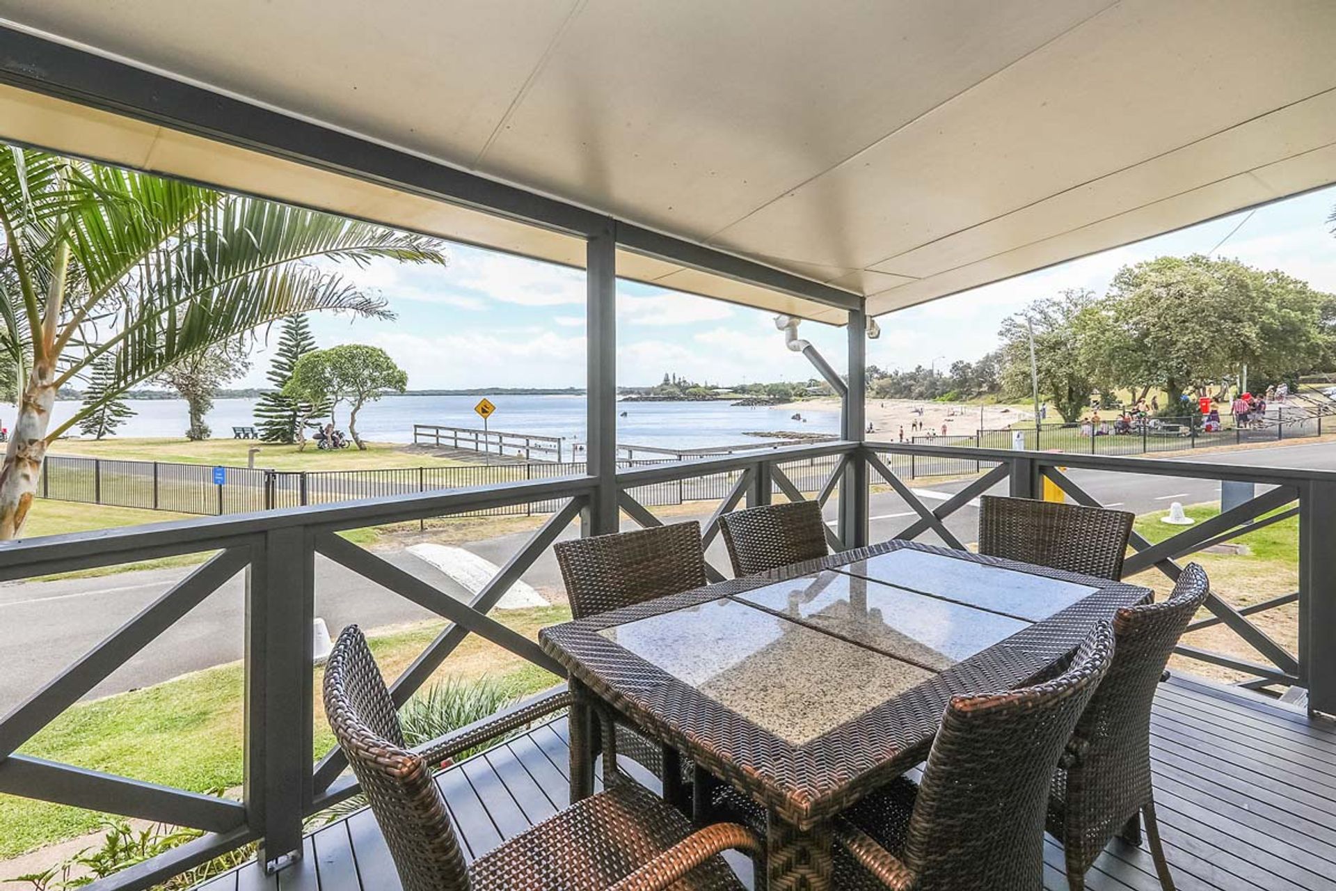 Deluxe Cabin | Shaws Bay Holiday Park | Reflections Holiday Park