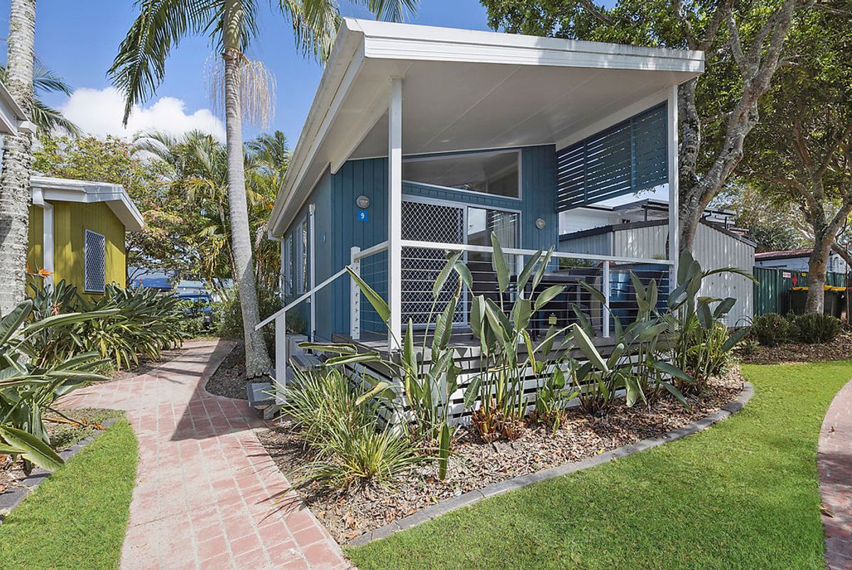 Brunswick Heads Deluxe Cabin - 2 Guests | Reflections Holidays