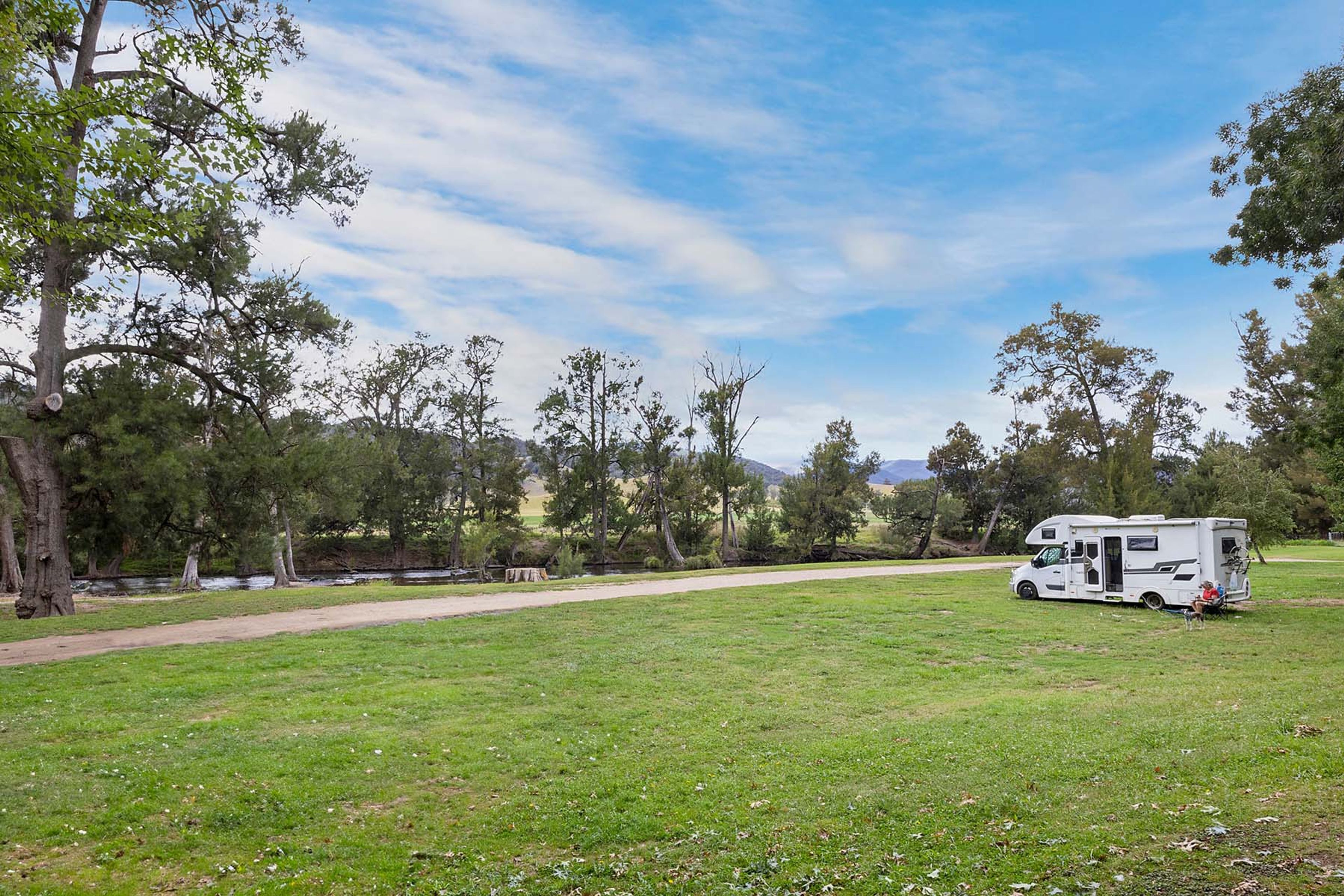 Billy Grace Reserve Wee Jasper Reflections Holiday Park
