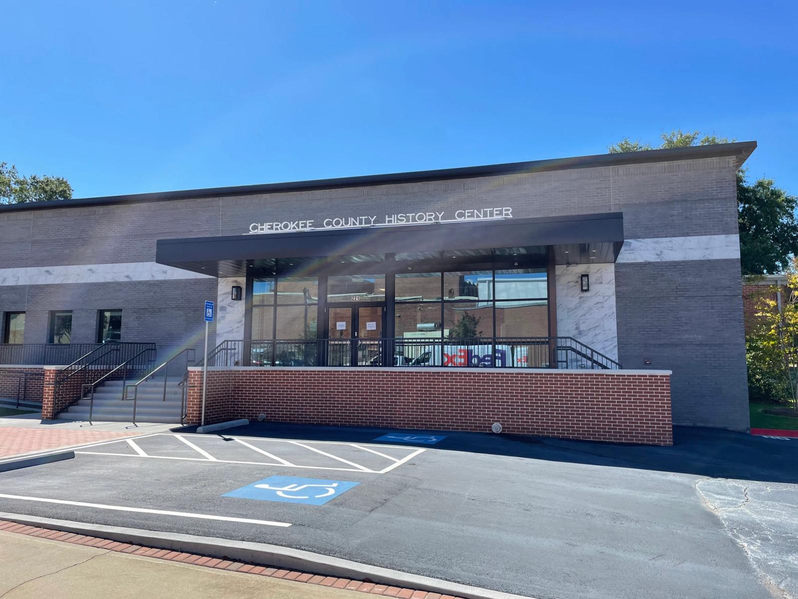 Visit-History Cherokee