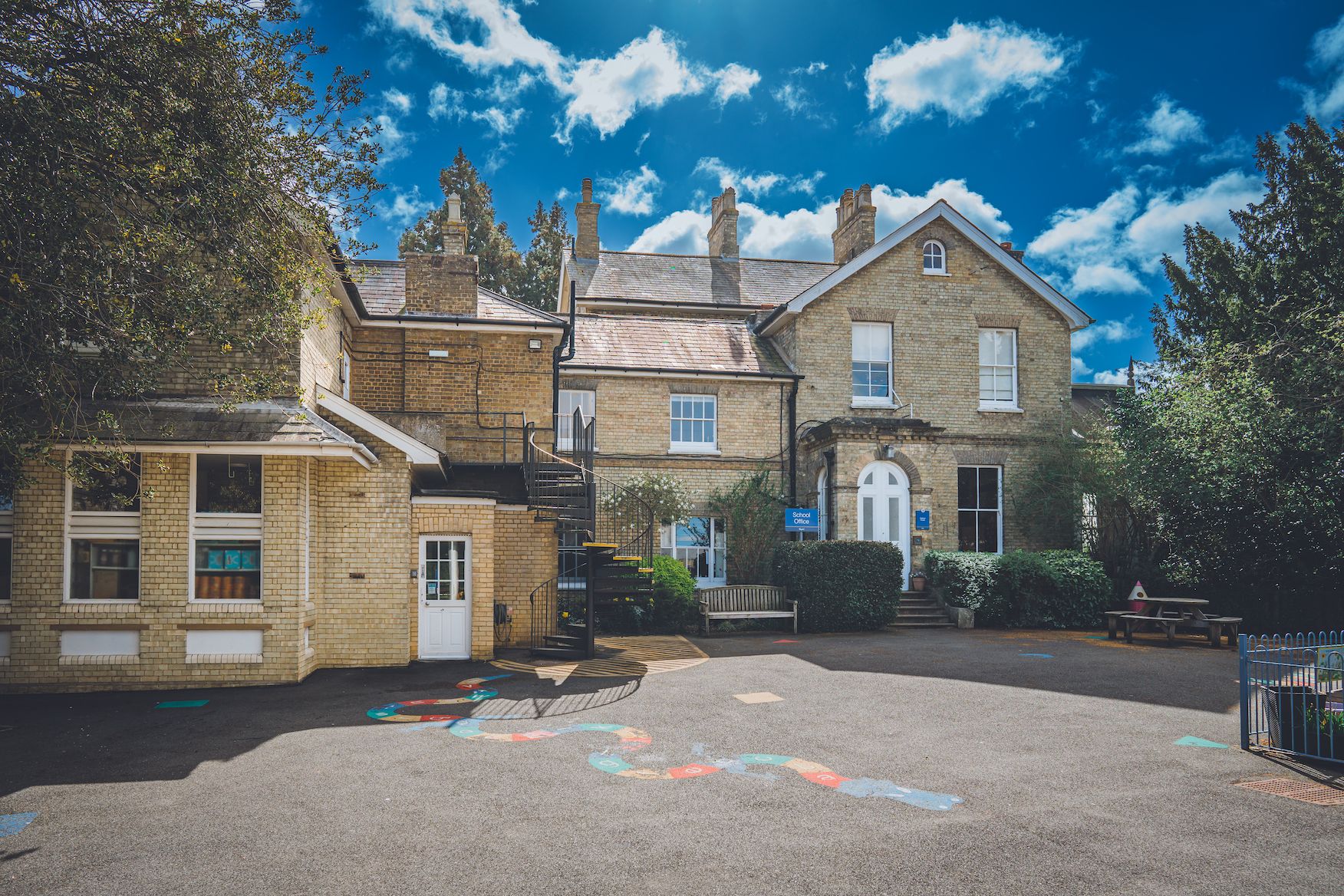 Kingshott Thrives As An All-Through School