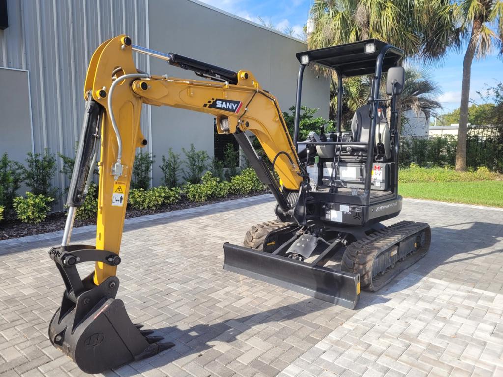2022 SANY SY26U EXCAVATOR | Newman Tractor