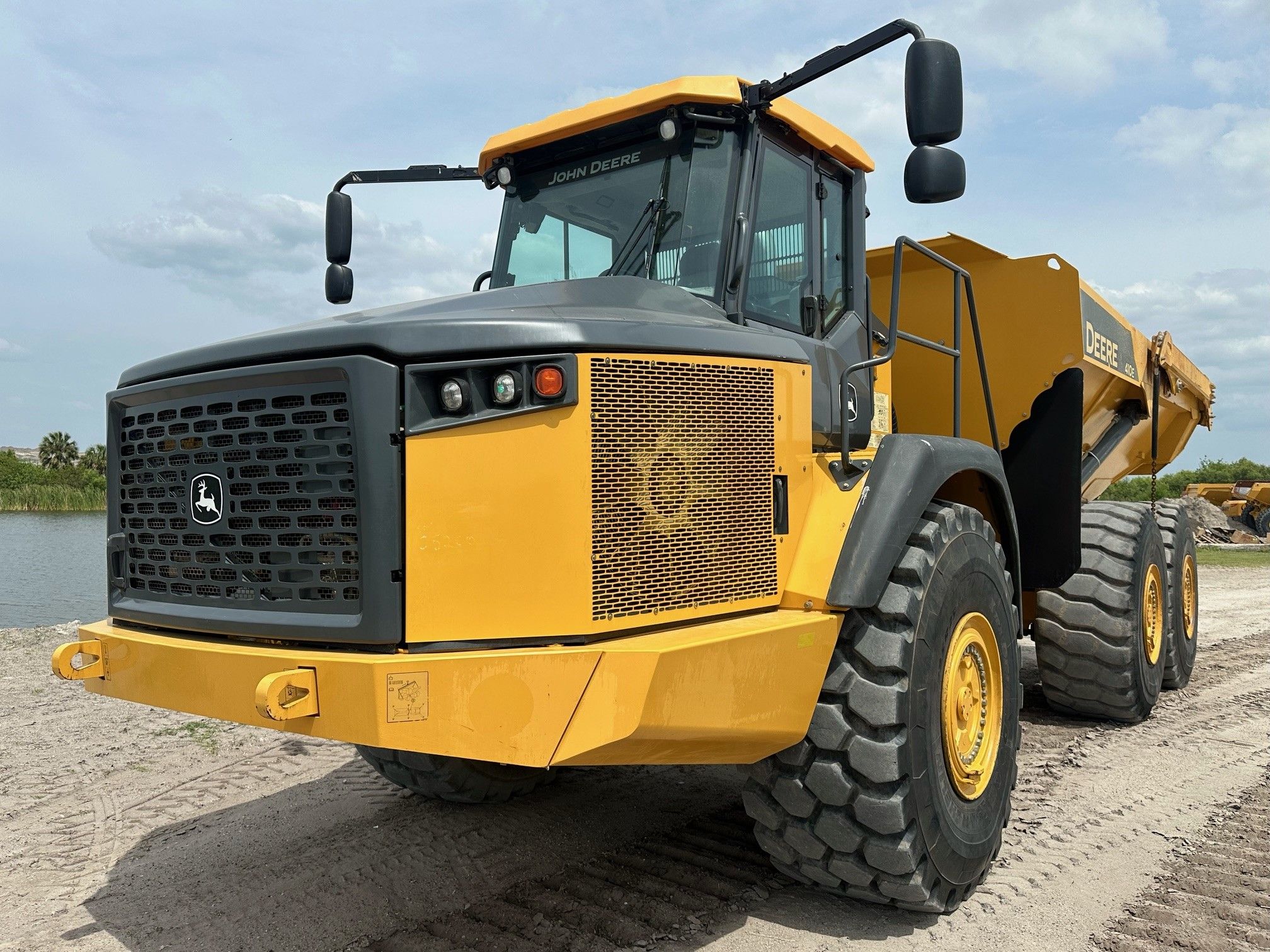 2020 JOHN DEERE 410E For Sale | Newman Tractor