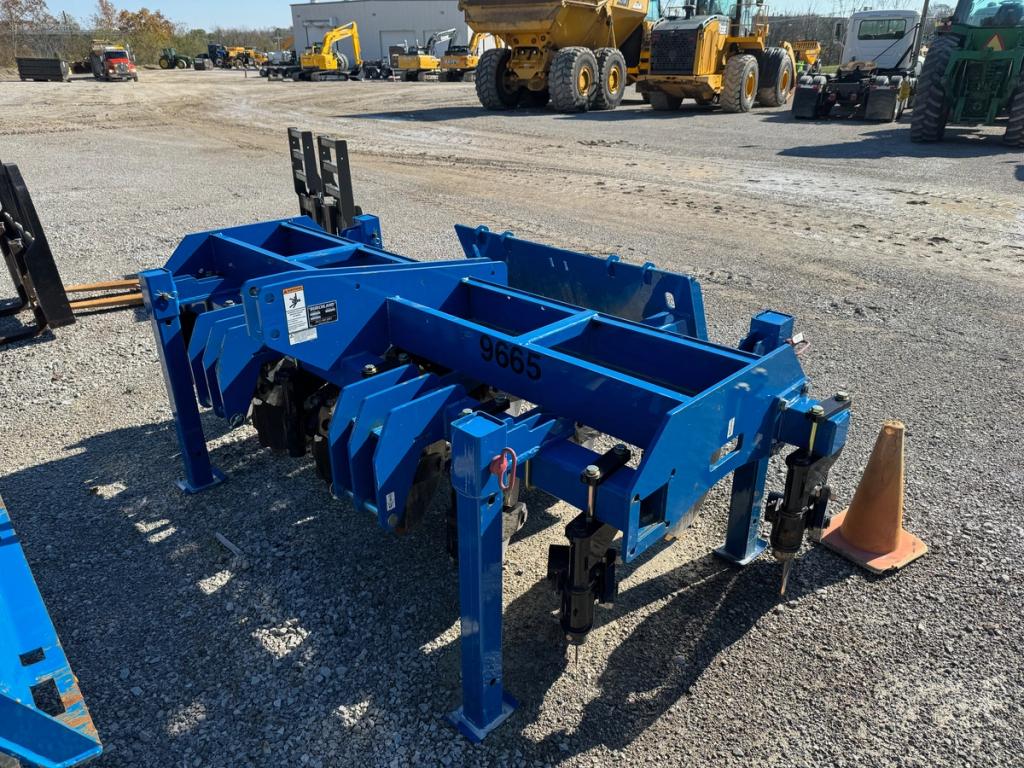 BURCHLAND 8' STRAW CRIMPER w/ SS MOUNT | Newman Tractor