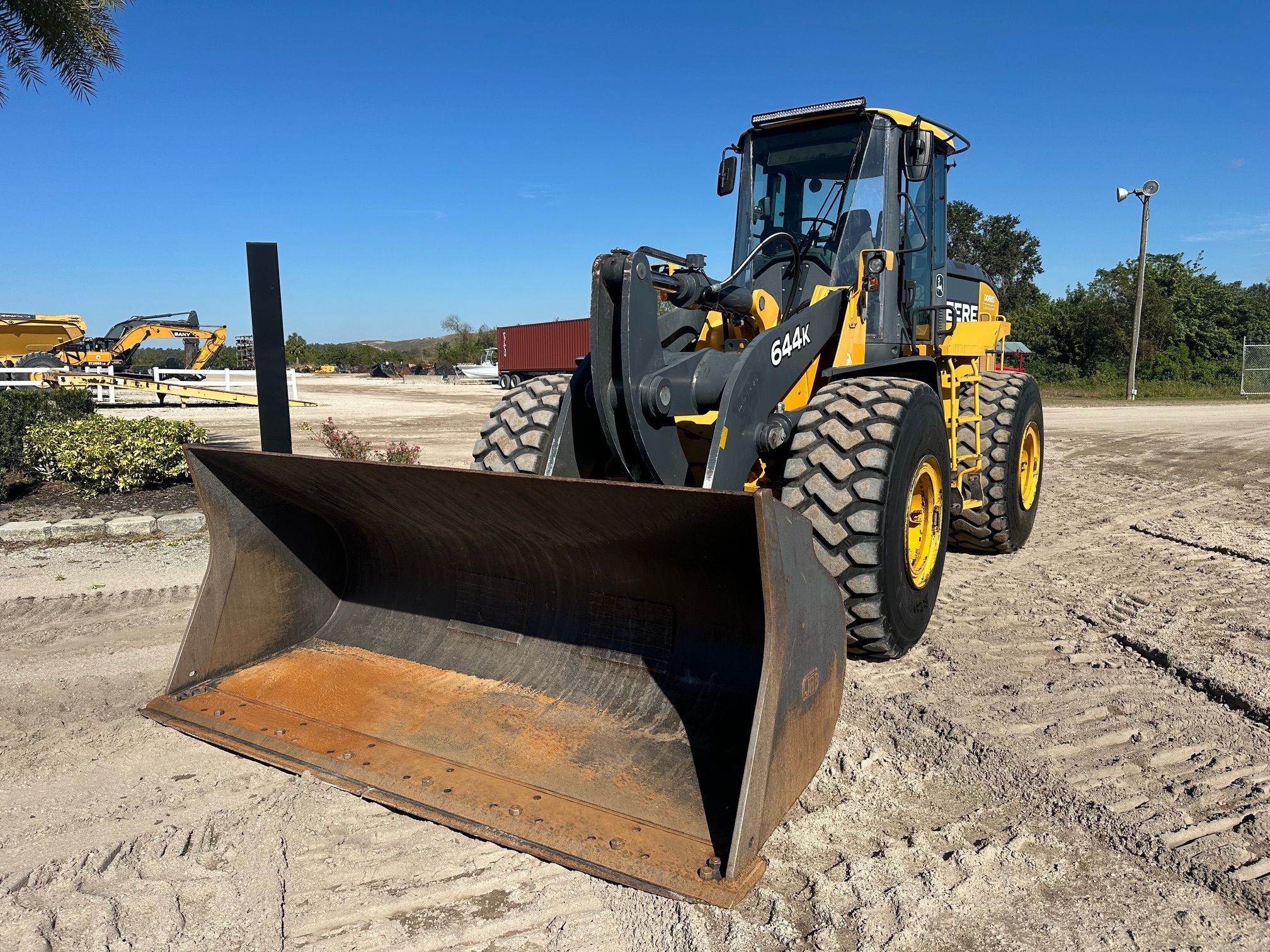 2019 JOHN DEERE 644K For Sale | Newman Tractor