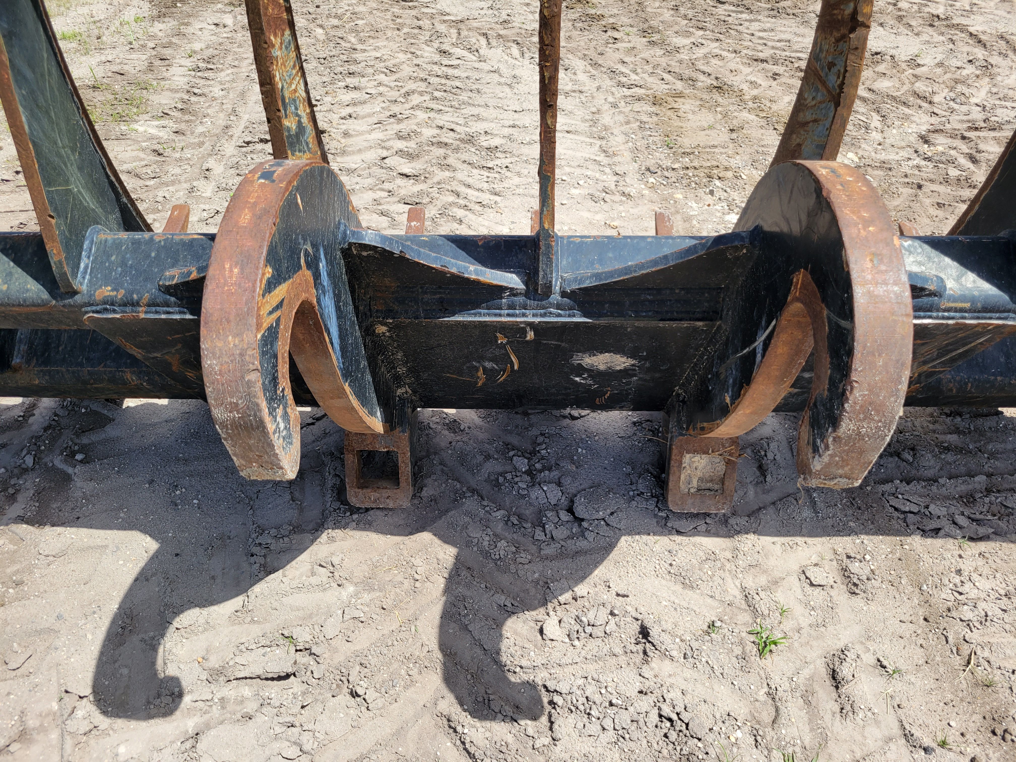 CAT 112 INCH ROOT RAKE FOR CAT 950H/K For Sale | Newman Tractor
