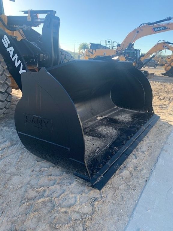 SANY SW405K WHEEL LOADER BUCKET | Newman Tractor
