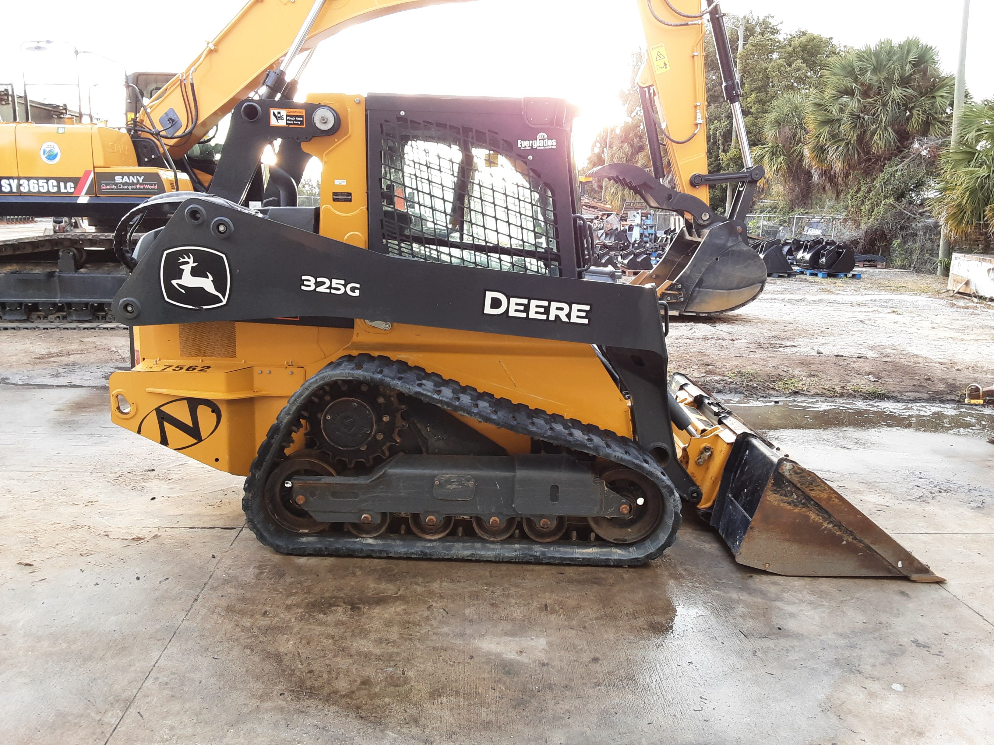 2022 JOHN DEERE 325G FOR SALE | Newman Tractor