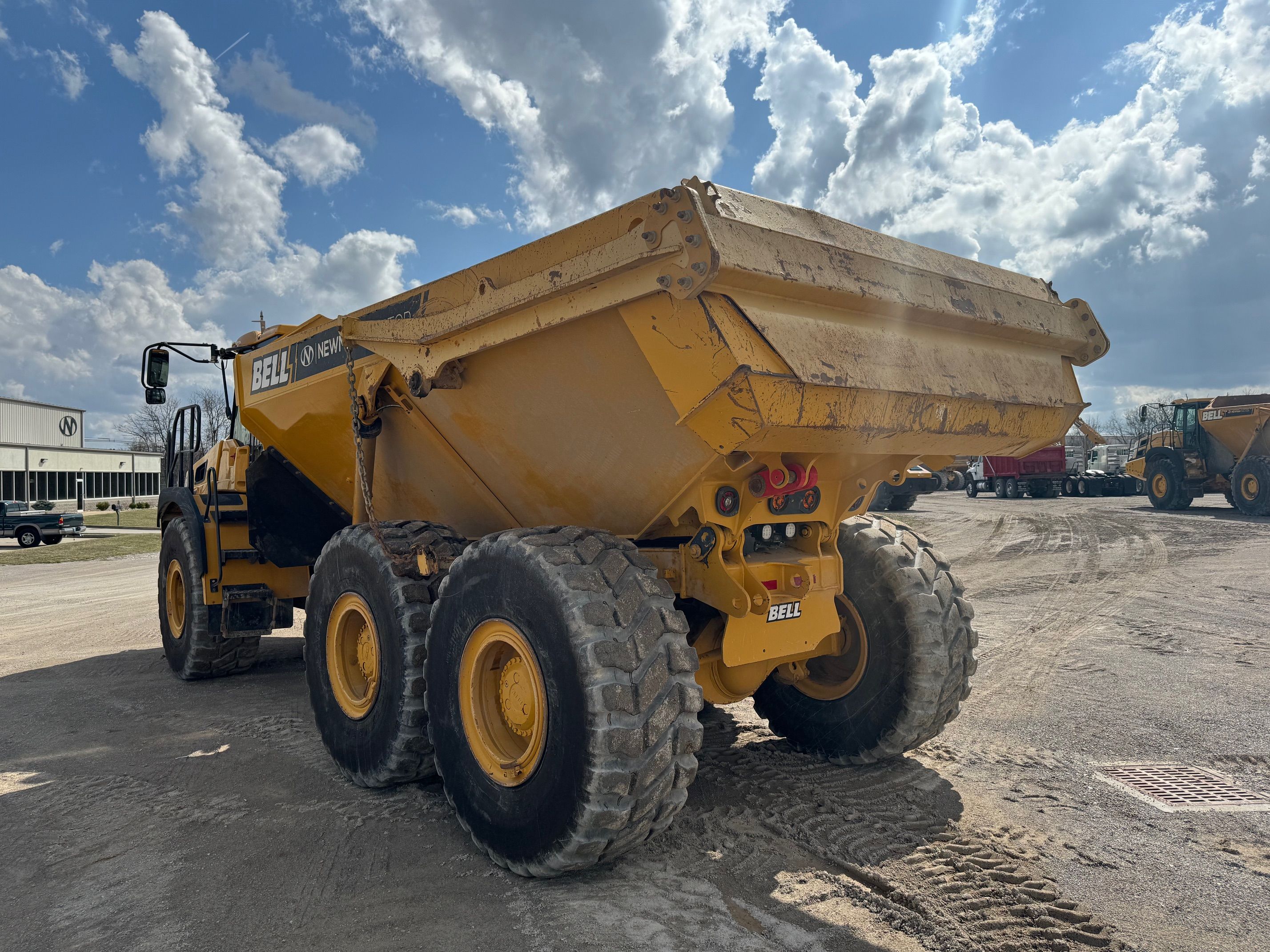 SOLD 2021 BELL B30E For Sale | Newman Tractor