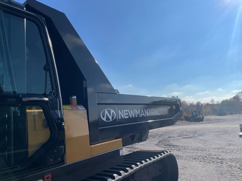 MOROOKA MST 2200VDR CRAWLER CARRIER BED | Newman Tractor