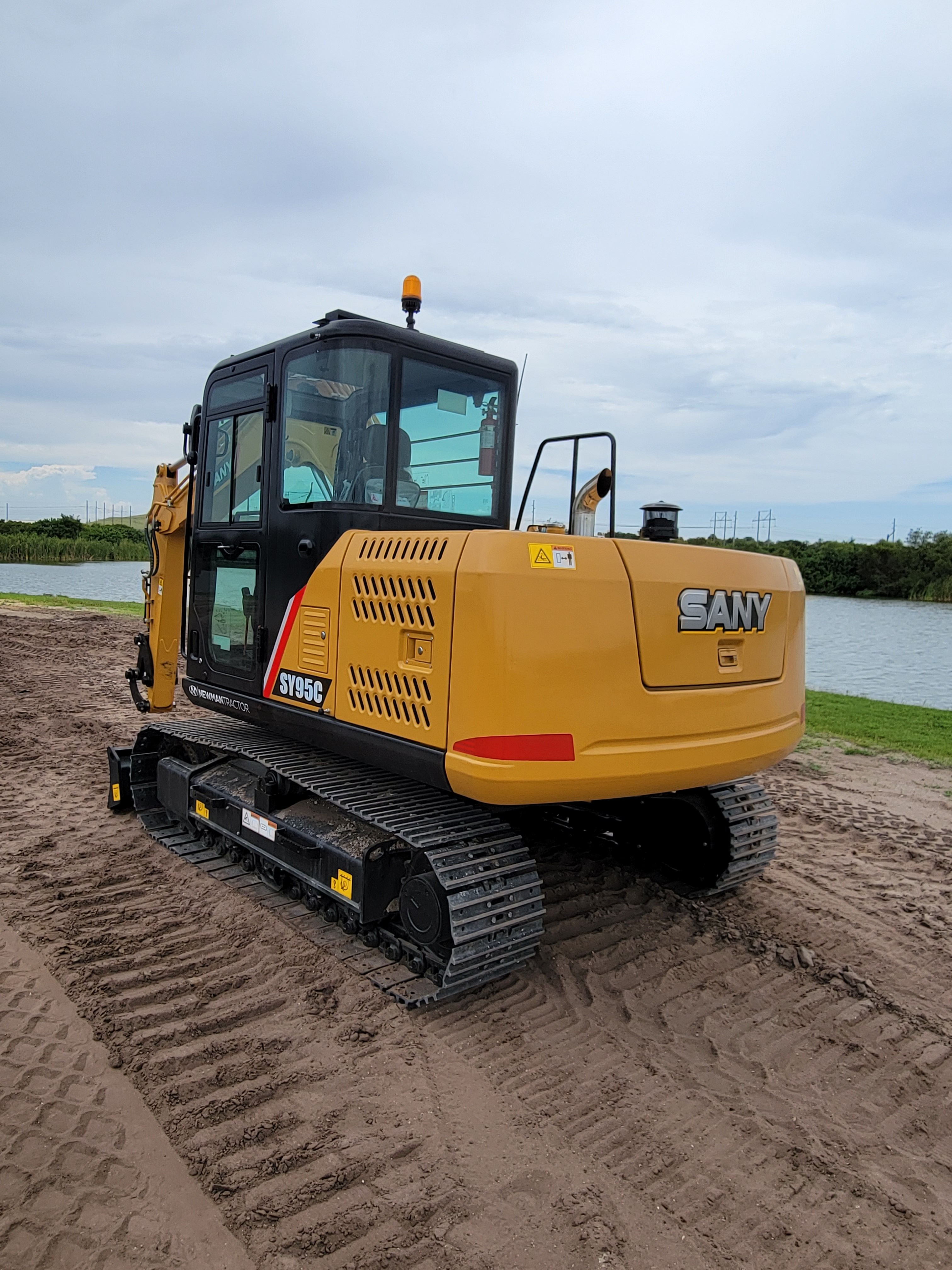2022 SANY SY95C For Sale | Newman Tractor