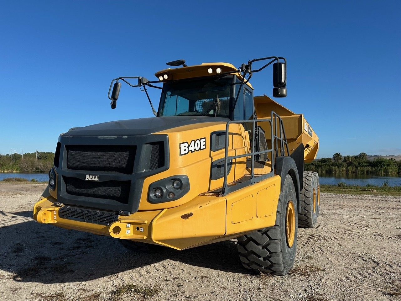 2018 BELL B40E For Sale | Newman Tractor