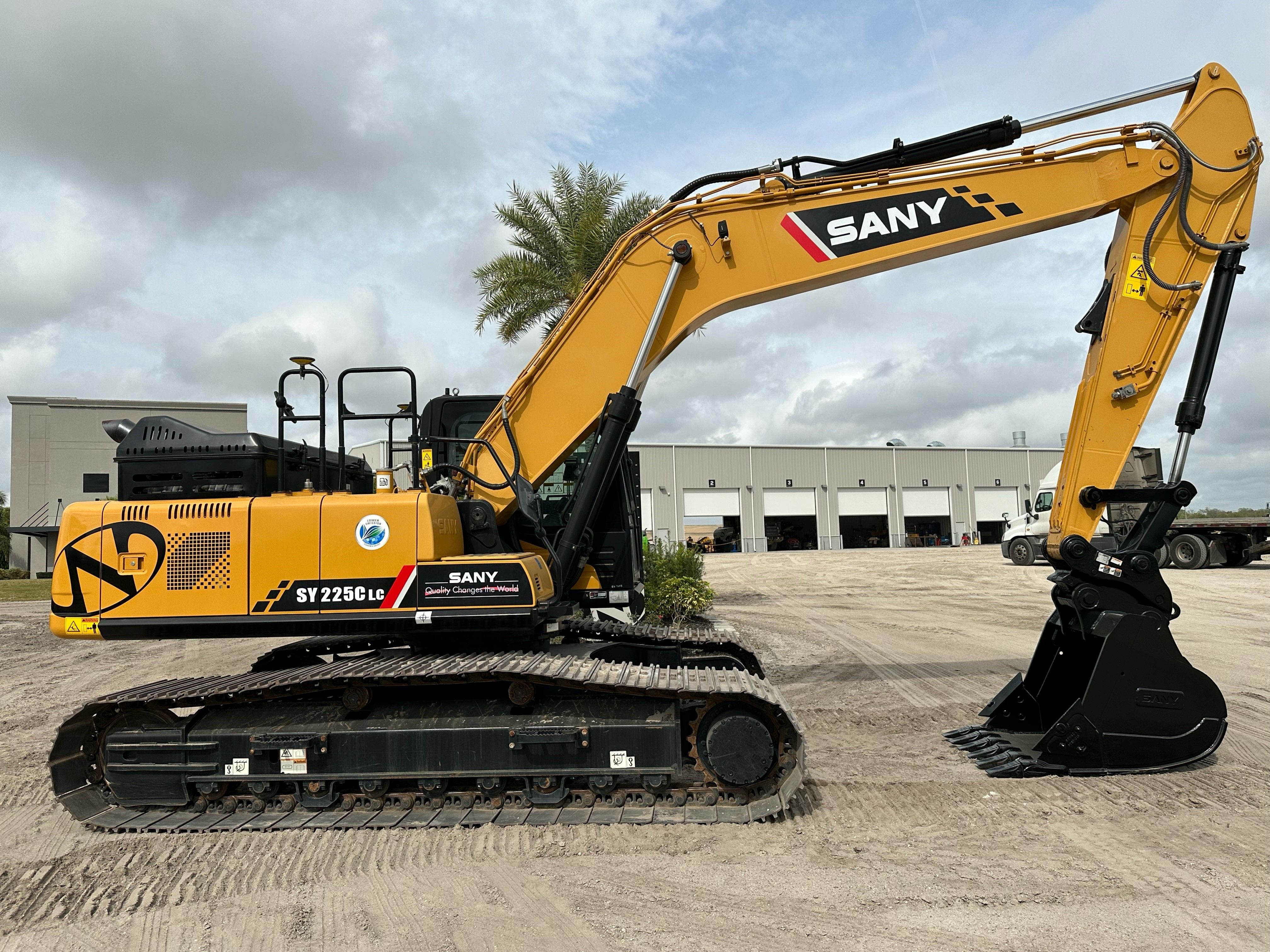 2020 SANY SY225C For Sale | Newman Tractor