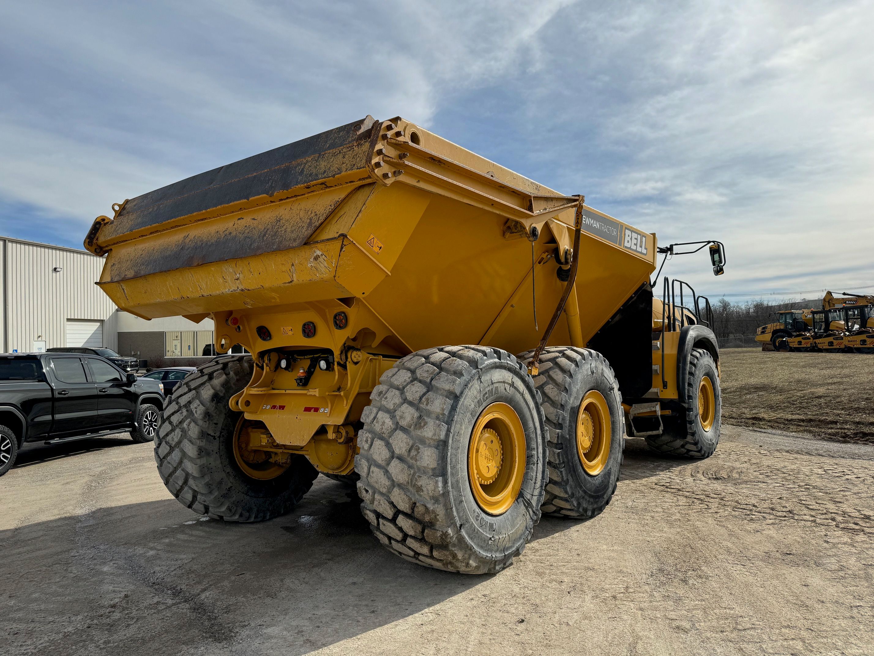 2019 BELL B50E For Sale | Newman Tractor