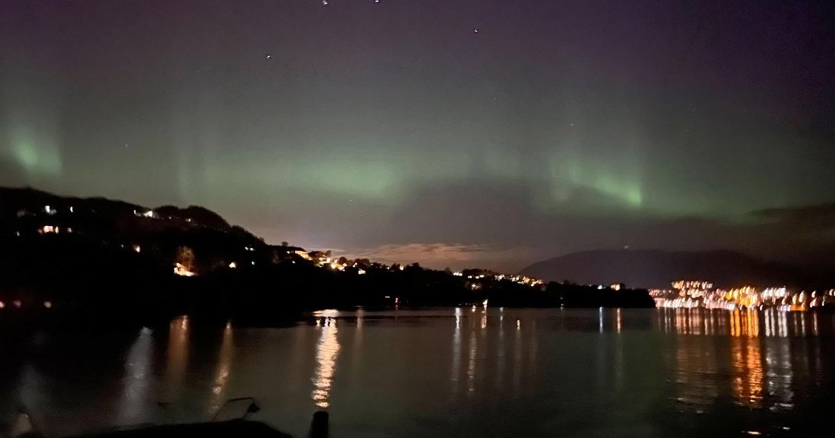 Fint nordlys over Os i natt - Midtsiden
