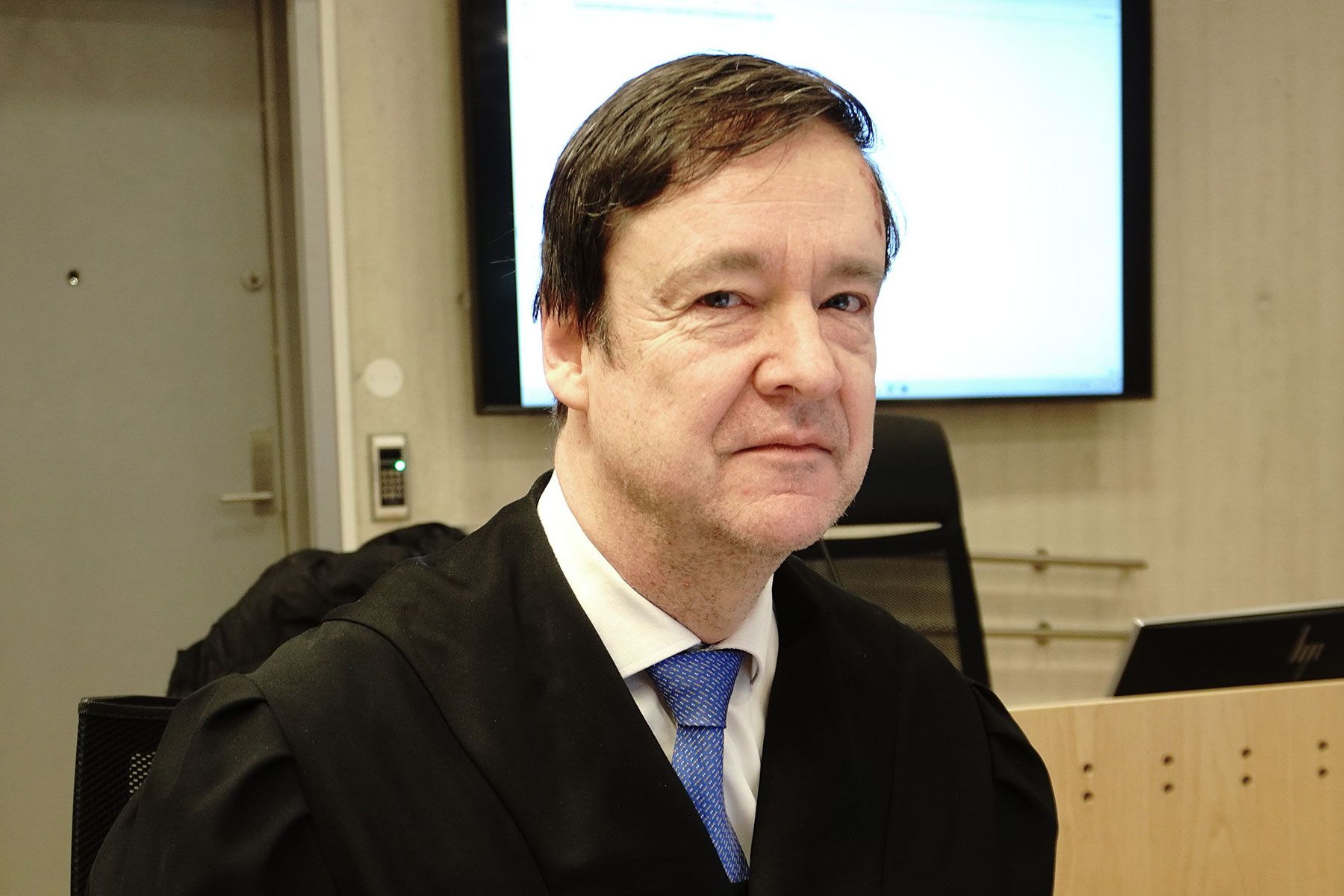 Elden stritta imot: Aktor ville ha ein av gutane inn for å vitna på nytt