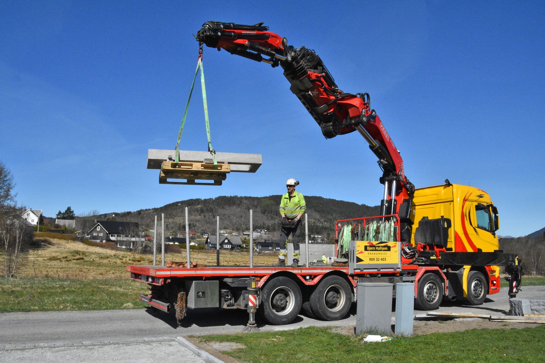Alfred Lunde til minne: Duka for avduking