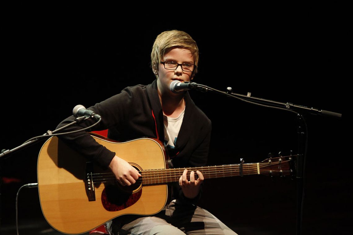 Elias song seg vidare